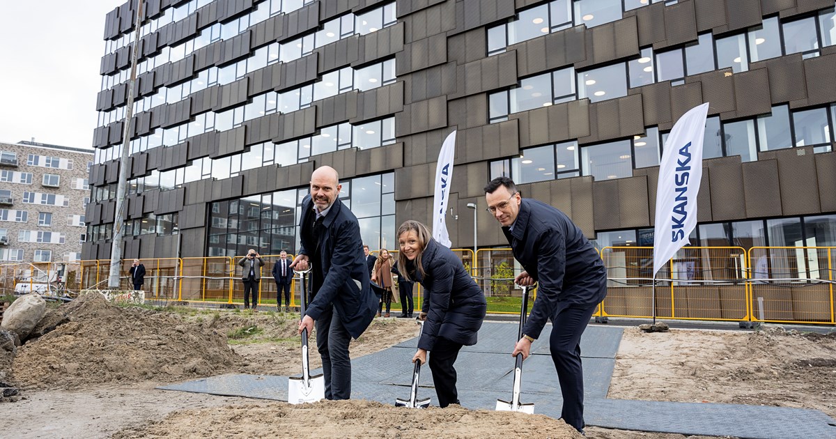 Første spadestik til FLSmidths nye domicil | www.skanska.dk