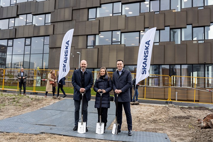 Første spadestik til FLSmidths nye domicil | www.skanska.dk