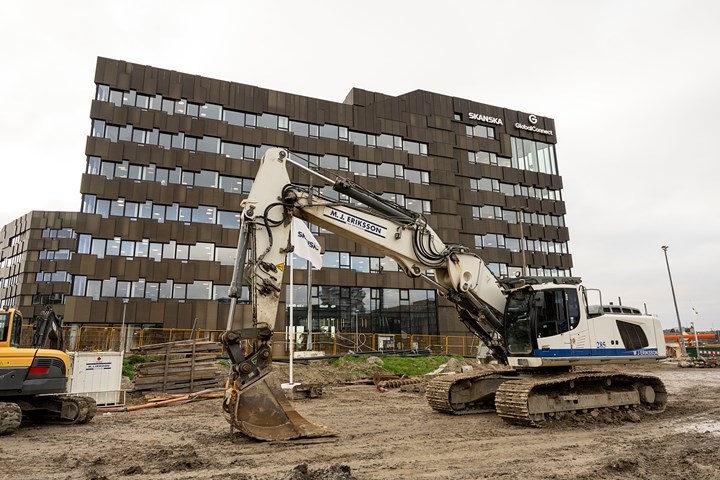 Første spadestik til FLSmidths nye domicil | www.skanska.dk